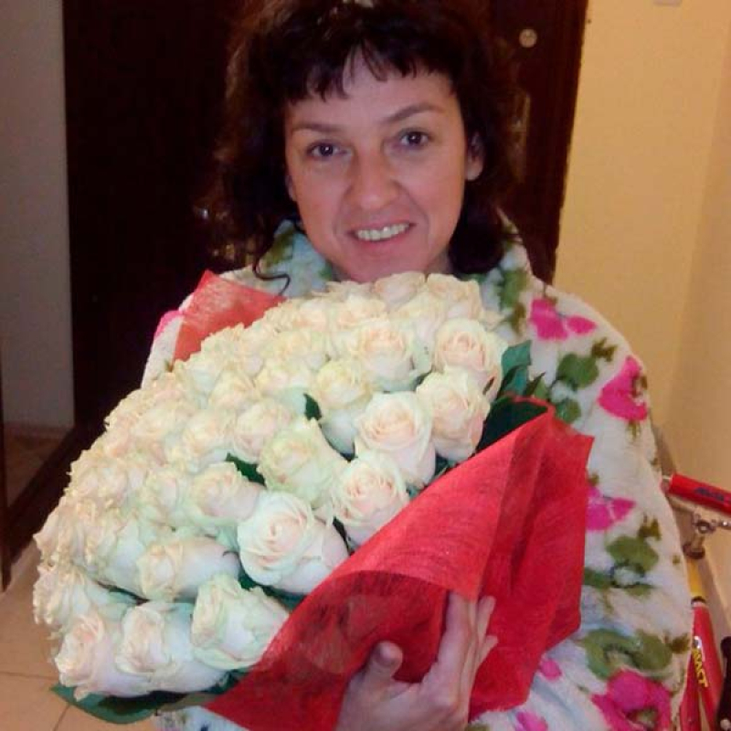 51 beige rose Talea 60 cm - buy flowers with delivery | BUKETLAND